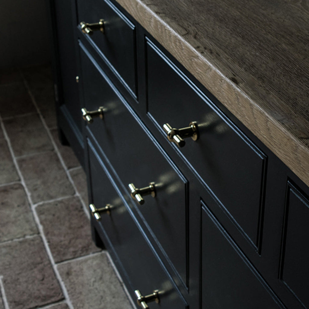 How to choose cabinet handles